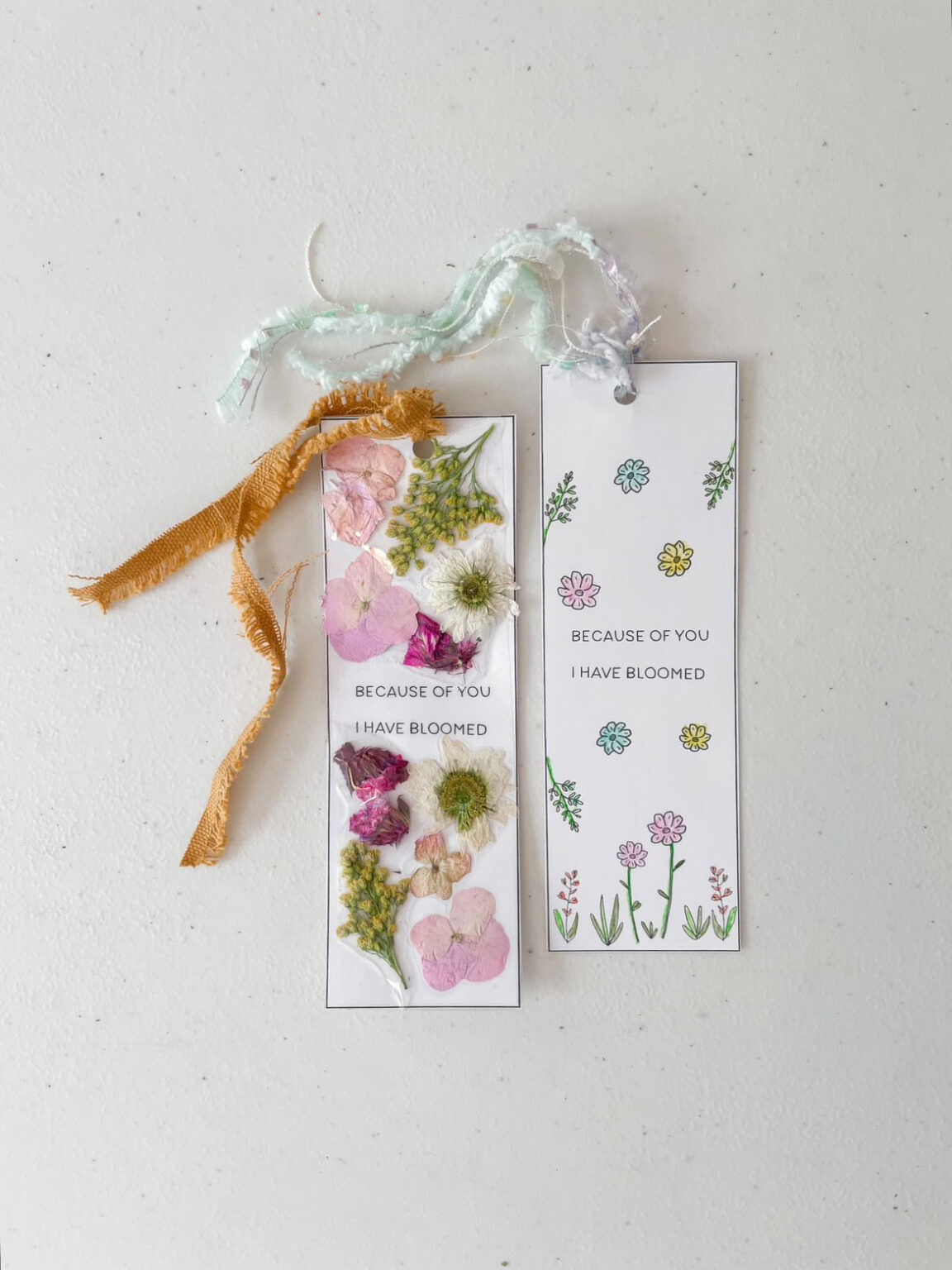 Free Printable Teacher Appreciation Bookmark Gift - dearjanepaper.com